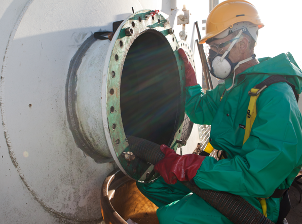 About Crown Oil - Nationwide Fuels, Oils & Lubricants Supplier | Crown Oil